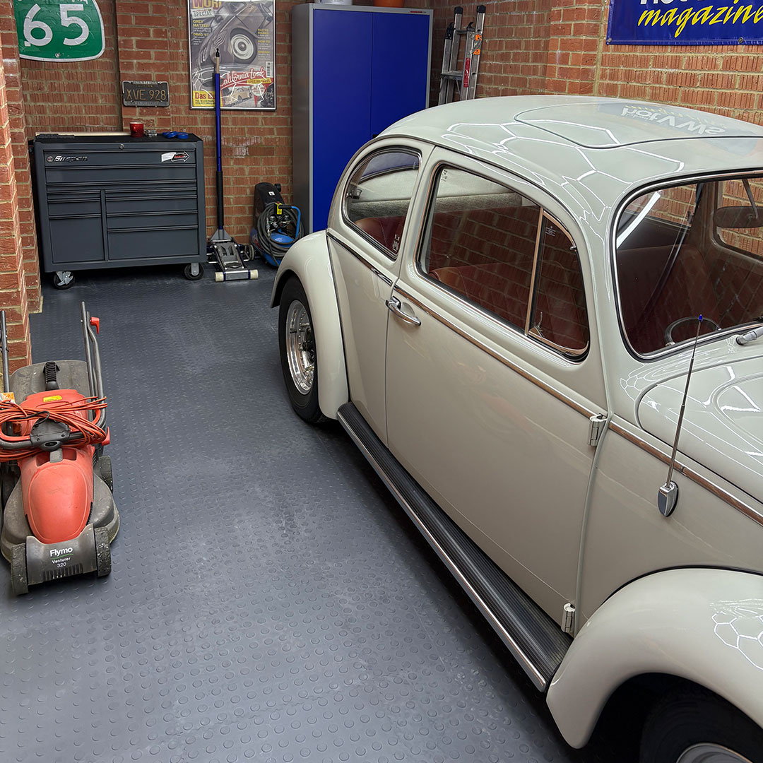 My Garage Floor Looks Amazing | Mototile