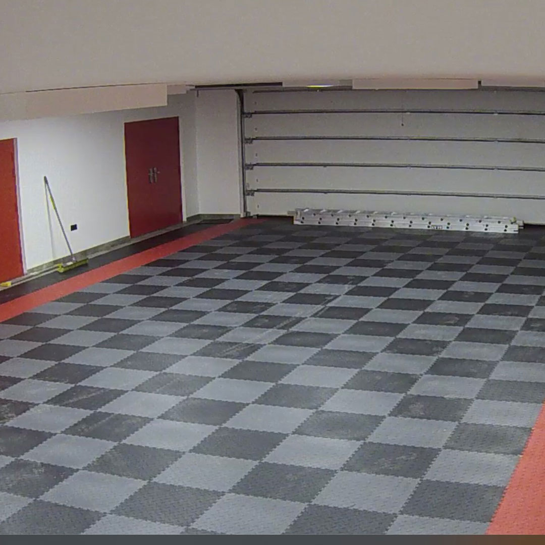 Large Garage Flooring | Mototile