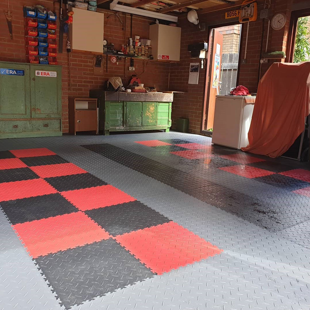 Workshop Garage Flooring | Mototile
