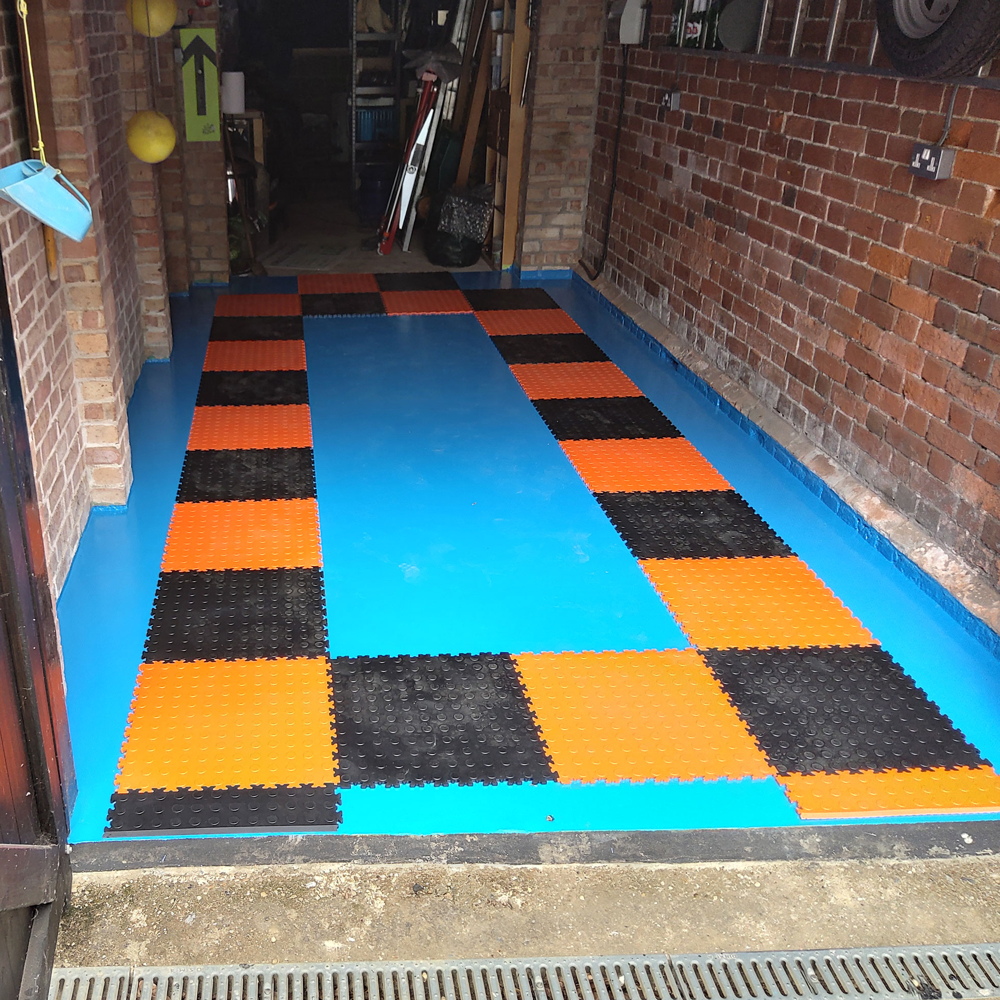 Garage Floor Ramps | MotoLock Orange | Diamond Plate