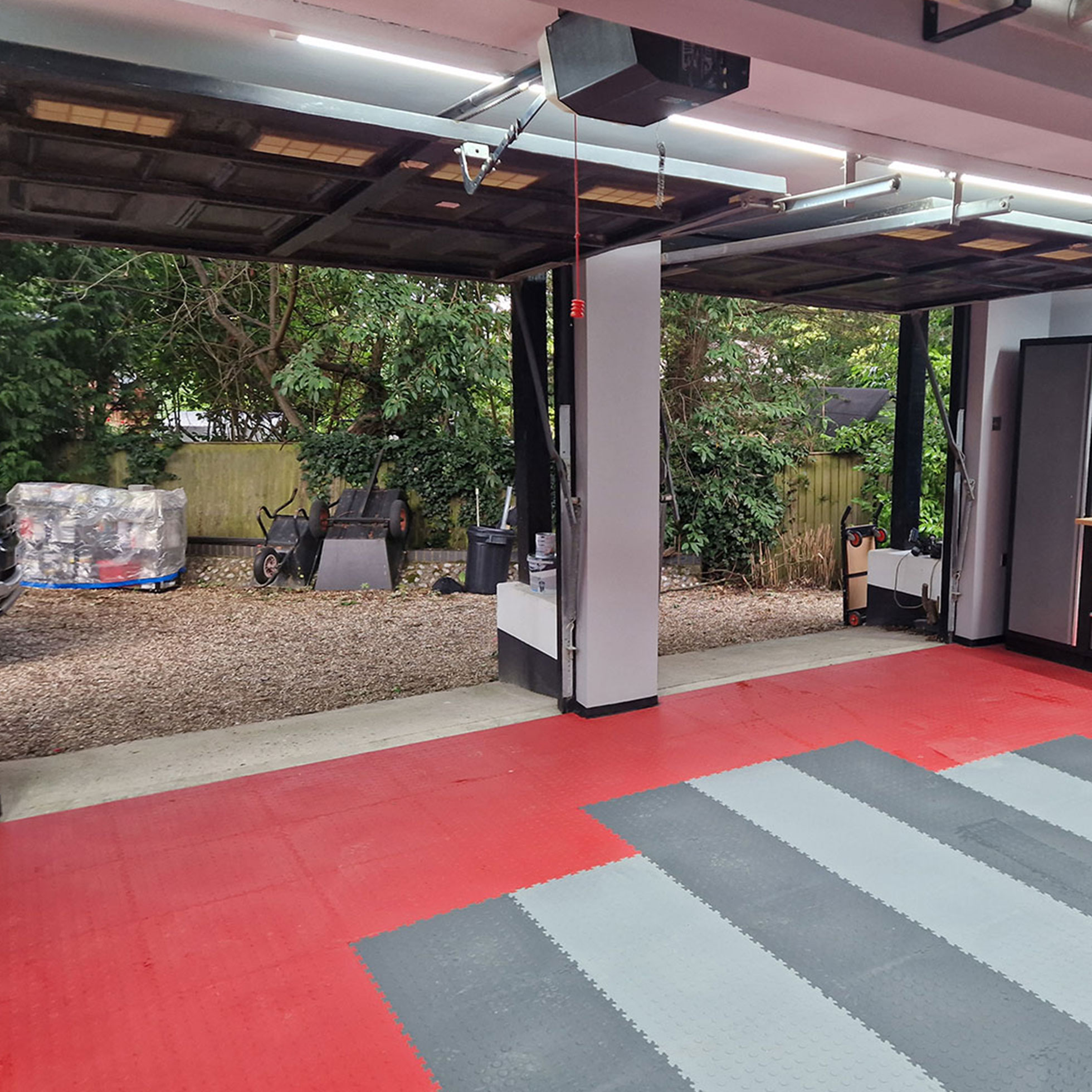 Garage Floor Ramps | MotoLock Red | Diamond Plate